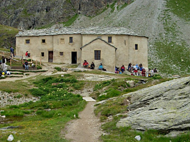 Cuney il santuario più alto della Valle d'Aosta - Gian Mario Navillod